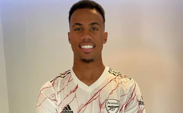 [Photos] First snaps of Gabriel posing in Arsenal shirt after ...