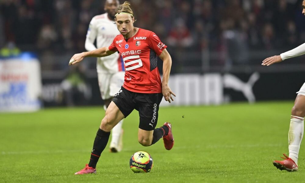 Liverpool and Arsenal eye summer move for Lovro Majer