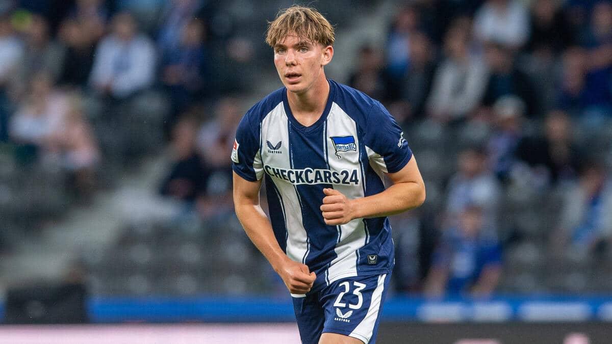 Man Utd now eyeing move for Hertha Berlin midfielder Kennet Eichhorn
